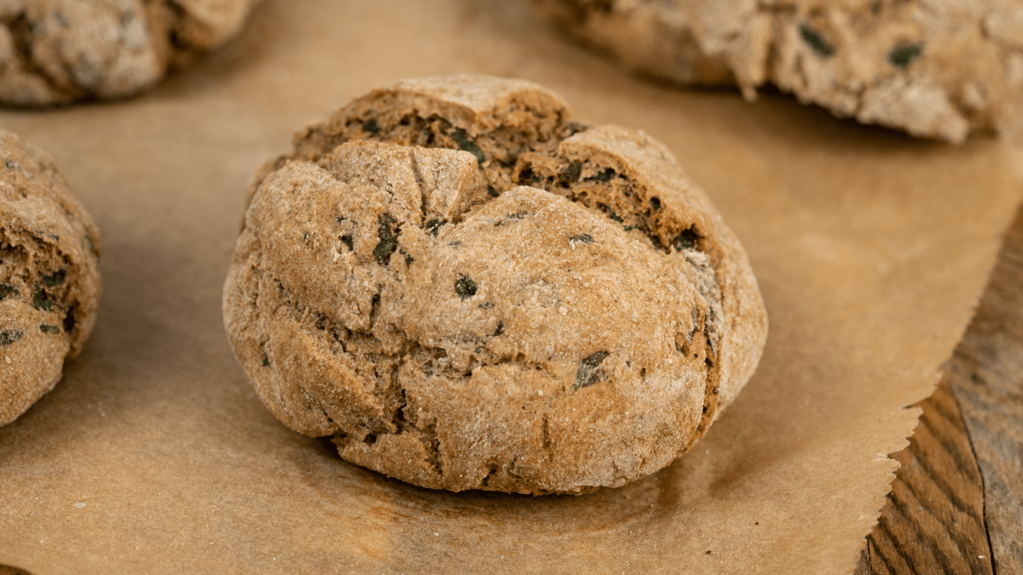 Rezept für leckere Bärlauchbrötchen - Flavoury Food Blog